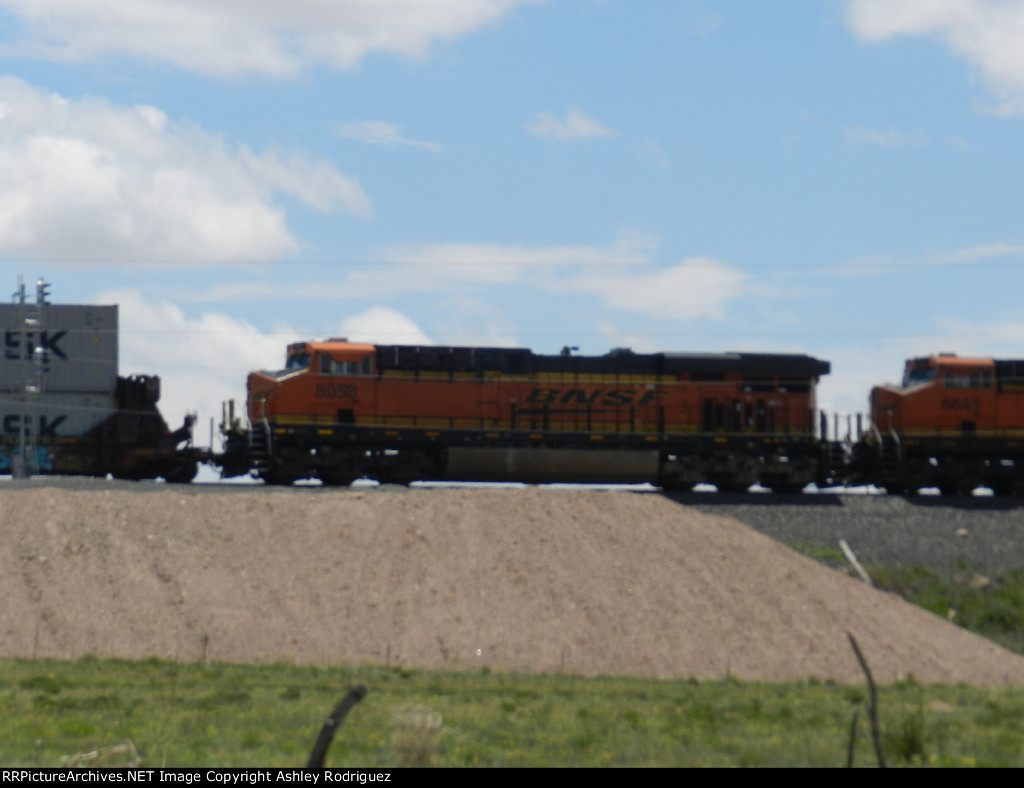 BNSF 8058